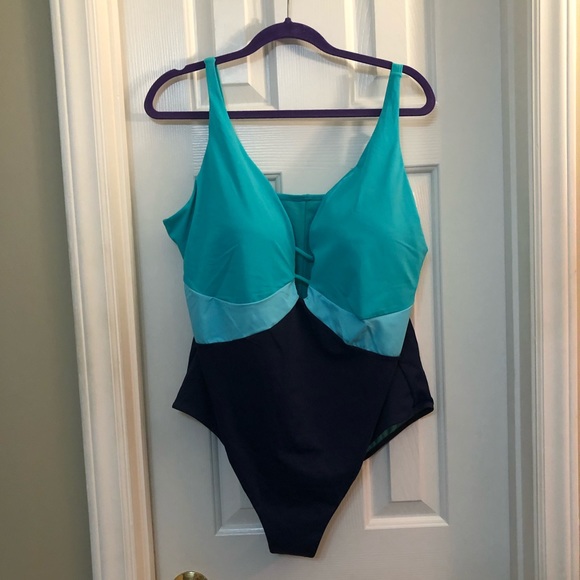 Swimsuits For All | Swim | Swimsuits For All Colorblock One Piece ...